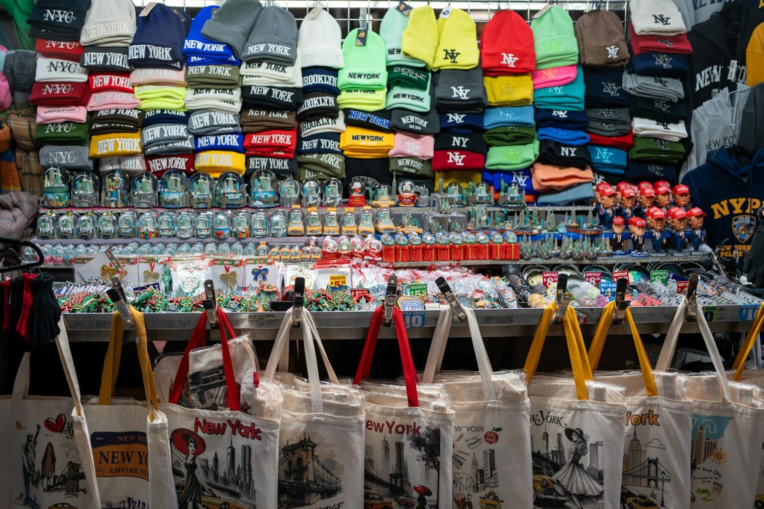 The 10 Best NYC Souvenir Shops You Shouldn’t Miss | New York City ...